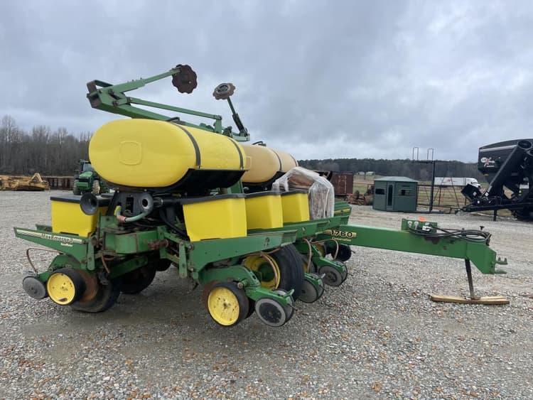 John Deere 1760 Planting Planters for Sale | Tractor Zoom