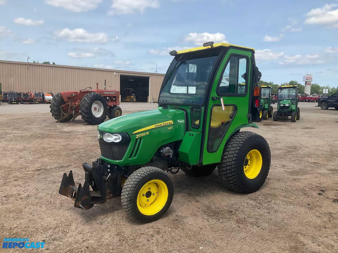 John Deere 2032R Compact Utility Tractor w/ Cab Tractors For Sale with ...