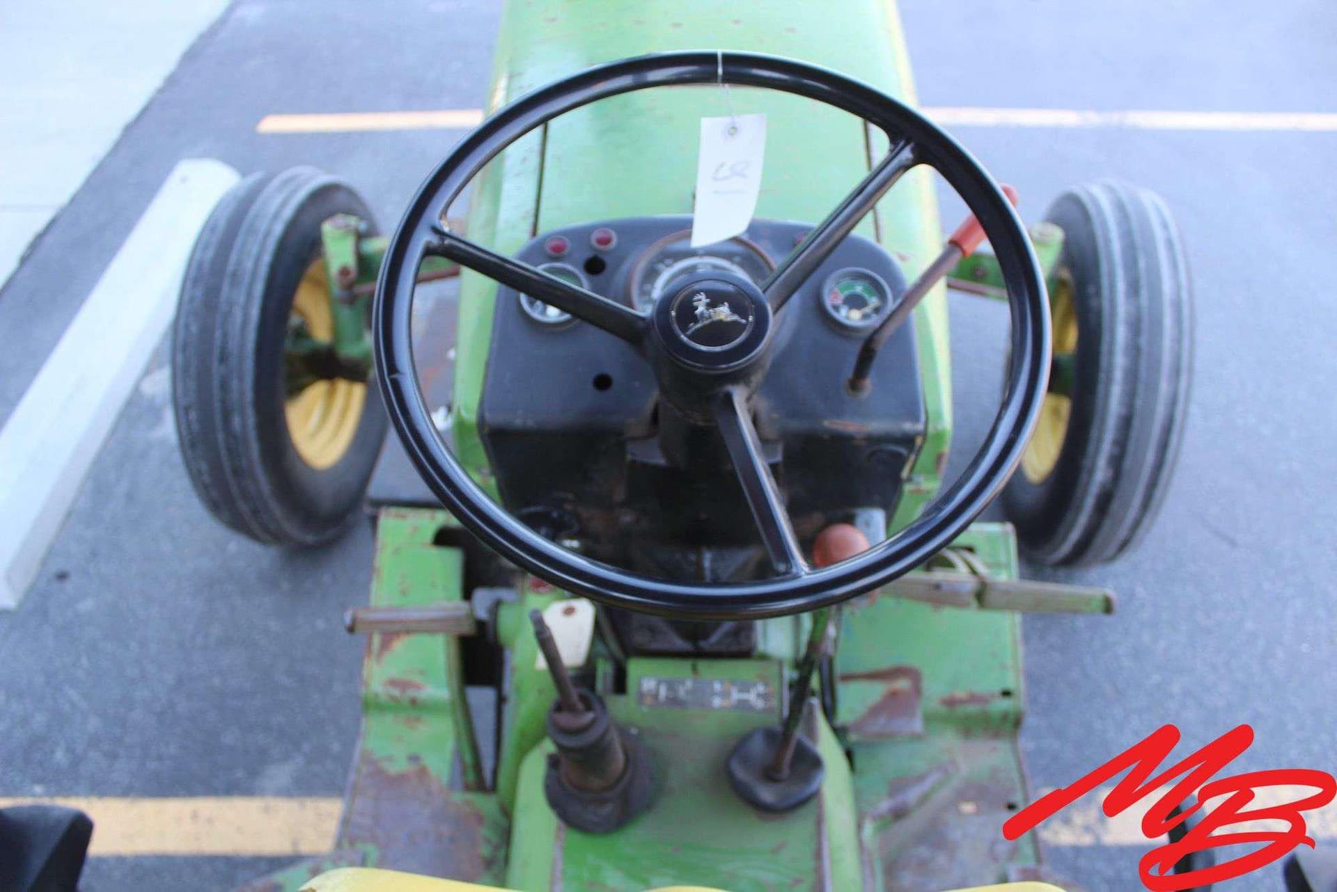 Tractor Zoom - John Deere 2040