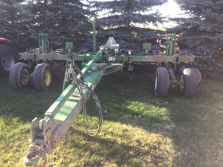 John Deere 2100 Tillage Rippers for Sale | Tractor Zoom