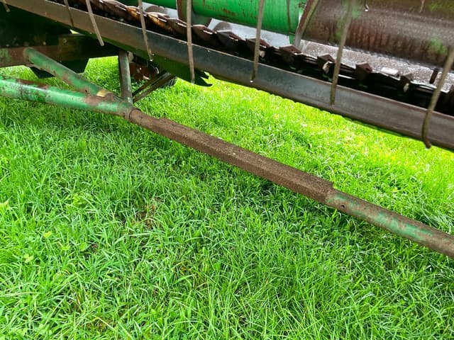 John Deere 220 Harvesting For Sale | Tractor Zoom