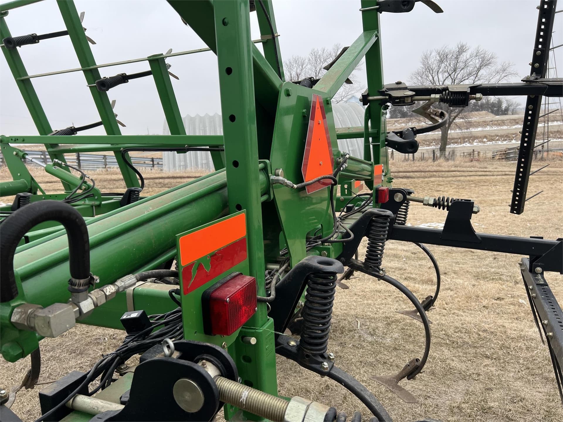 Tractor Zoom - John Deere 2210