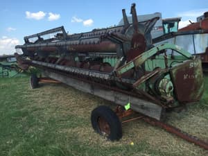 SOLD - John Deere 224 Grain Header Harvesting with 24 ft | Tractor Zoom