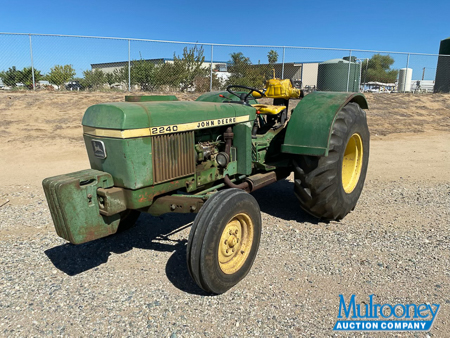 SOLD - John Deere 2240 Tractors with 55 HP | Tractor Zoom