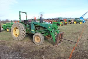 SOLD - John Deere 2240 Lot No. 550 Tractors with 55 HP | Tractor Zoom