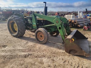 SOLD - John Deere 2240 Lot No. 104 Tractors with 1,641 Hrs | Tractor Zoom