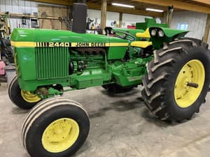 SOLD - John Deere 2440 Tractors with 5,308 Hrs | Tractor Zoom