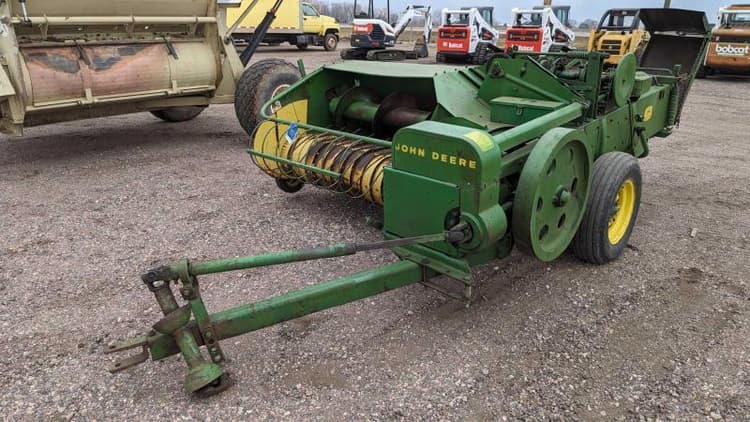 John Deere 24T Hay and Forage Balers - Square for Sale | Tractor Zoom