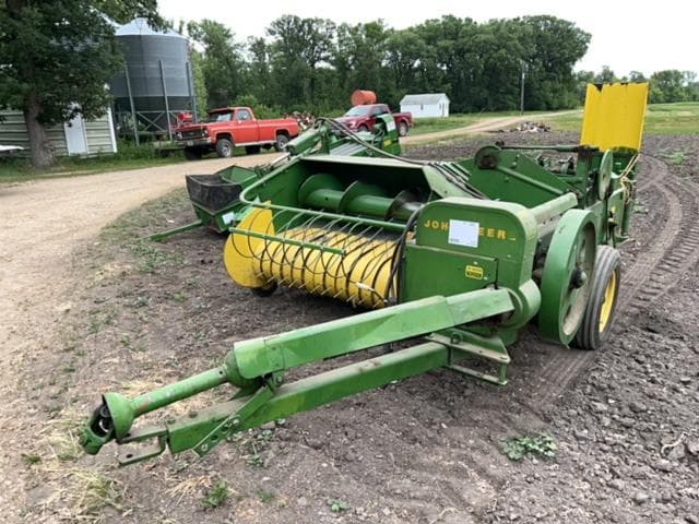 John Deere 24T Hay and Forage Balers - Square for Sale | Tractor Zoom