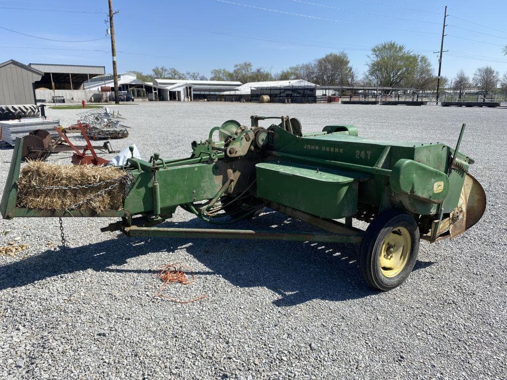 John Deere 24T Hay and Forage Balers - Square for Sale | Tractor Zoom