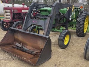 SOLD - John Deere 2510 Lot No. 37 Tractors with 53 HP | Tractor Zoom