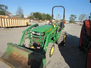 John Deere 2520 Lot No. 6477 Tractors For Sale with 996 Hrs | Tractor Zoom
