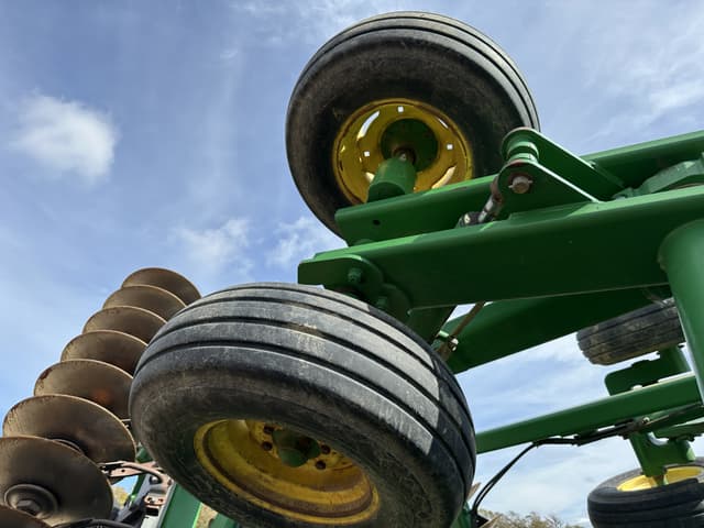 John Deere 2623 Lot No. 33809 Tillage For Sale with 29.3 ft | Tractor Zoom
