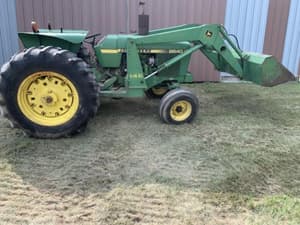 SOLD - 1982 John Deere 2640 Lot No. 30 Tractors with 1,886 Hrs ...