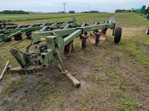 SOLD - John Deere 2700 Lot No. 53 Tillage with 5 Bottoms | Tractor Zoom