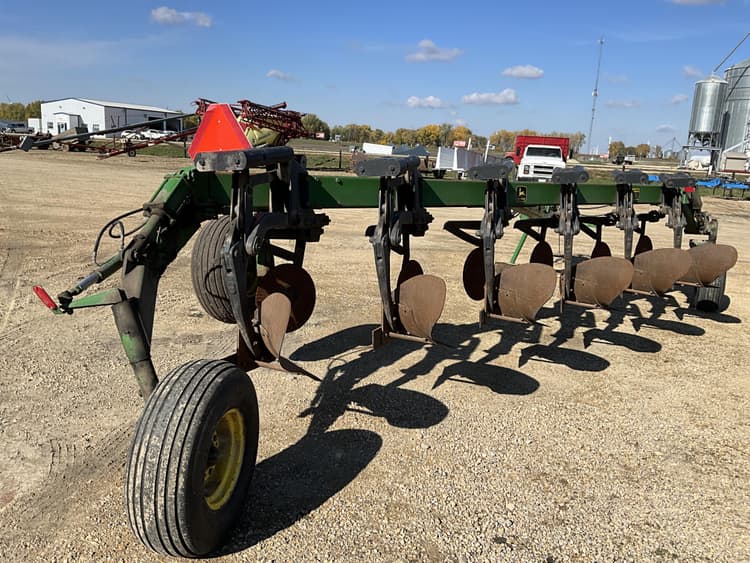 John Deere 2700 Tillage Plows for Sale | Tractor Zoom