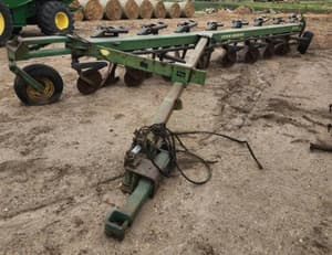 SOLD - John Deere 2800 Lot No. 63 Tillage with 8 Bottoms | Tractor Zoom