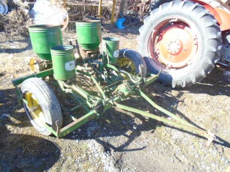 John Deere 290 Planting Planters for Sale | Tractor Zoom