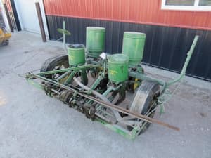 SOLD - John Deere 290 Lot No. 250 Planting with --- Rows | Tractor Zoom