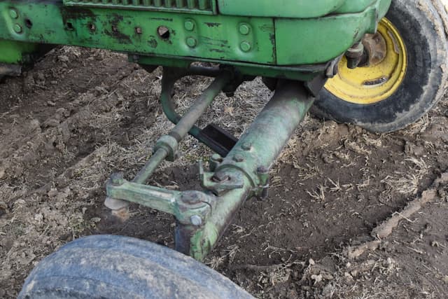 John Deere 3020 Lot No. 827 Tractors For Sale with 77 HP | Tractor Zoom