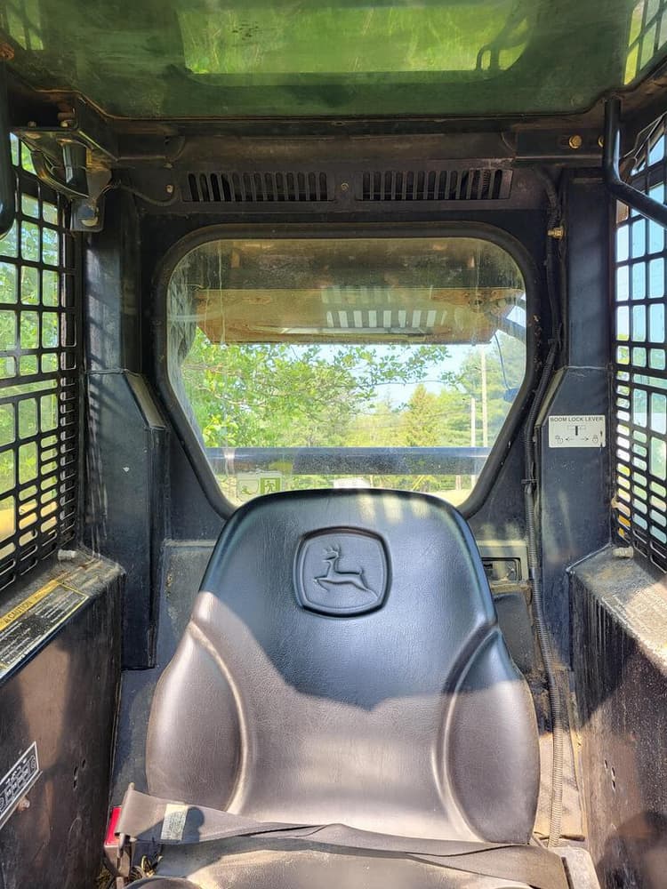 John Deere 320 Construction Skid Steers for Sale | Tractor Zoom