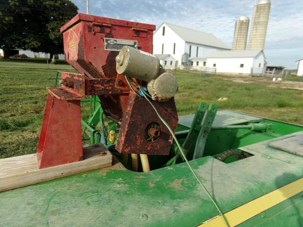 Tractor Zoom - John Deere 328