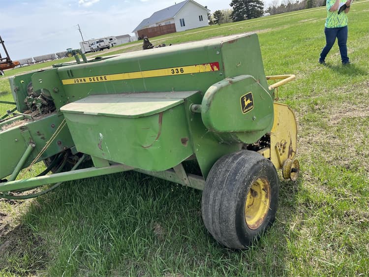 John Deere 336 Hay and Forage Balers - Square for Sale | Tractor Zoom