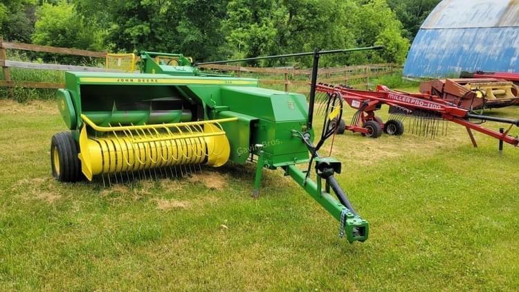 John Deere 336 Hay and Forage Balers - Square for Sale | Tractor Zoom