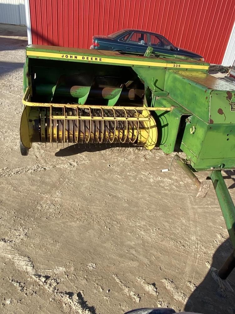 John Deere 336 Hay and Forage Balers - Square for Sale | Tractor Zoom