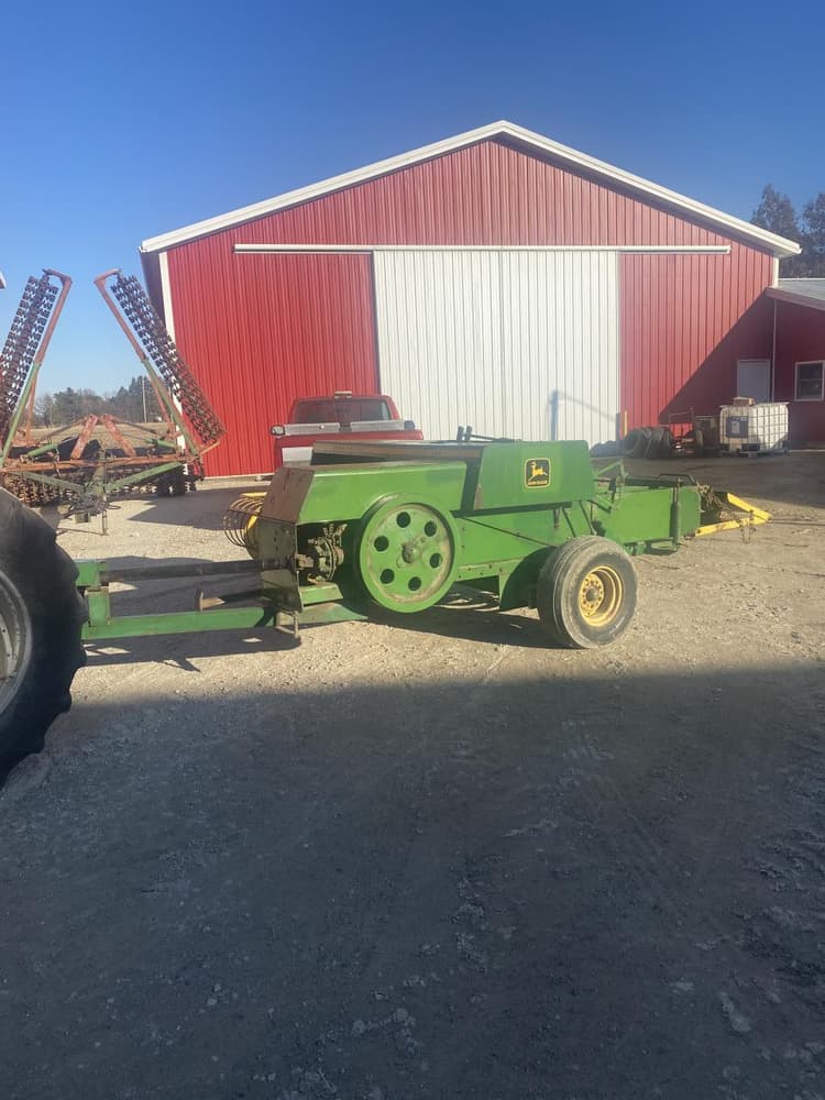 John Deere 336 Hay and Forage Balers - Square for Sale | Tractor Zoom