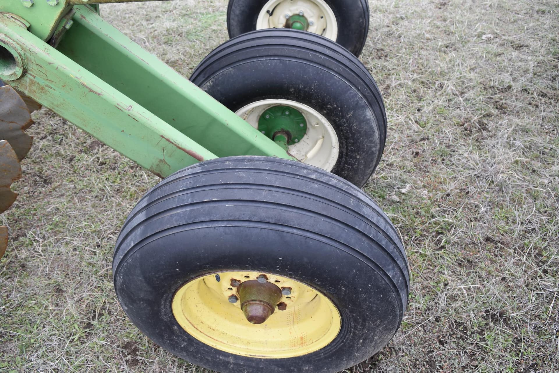John Deere 340 Tillage Disks for Sale | Tractor Zoom