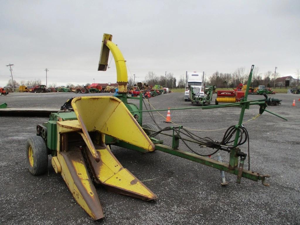 SOLD - John Deere 35 Harvesting | Tractor Zoom