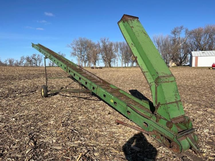 John Deere 350 Harvesting Grain Augers/Conveyors for Sale | Tractor Zoom