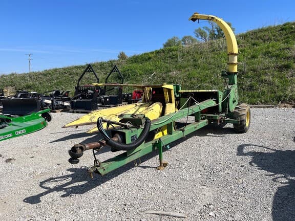 John Deere 38 Harvesting Forage Harvesters - Pull Type for Sale ...