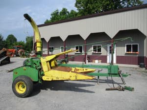 SOLD - John Deere 3940 Lot No. 15 Harvesting | Tractor Zoom