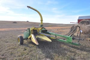 SOLD - John Deere 3940 Lot No. 5591 Harvesting | Tractor Zoom