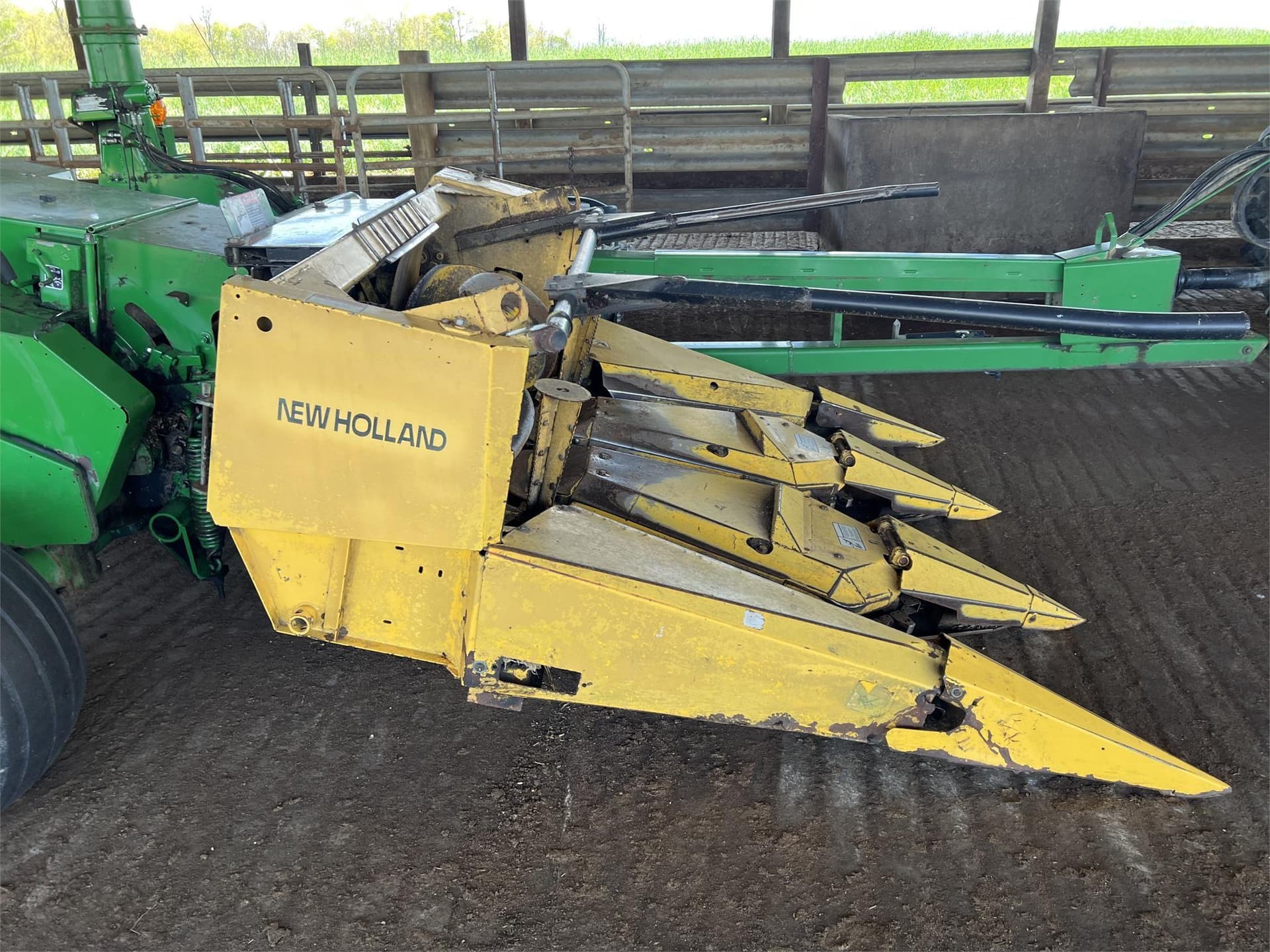 John Deere 3975 Harvesting Forage Harvesters - Pull Type for Sale ...