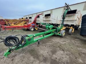 SOLD - JOHN DEERE 3975 FORAGE CHOPPER Harvesting | Tractor Zoom