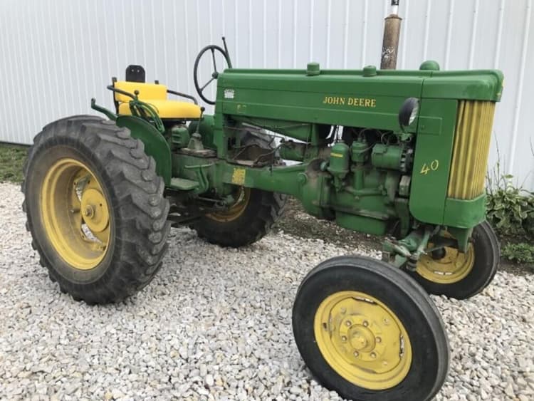 SOLD - John Deere 40 Tractors Less than 40 HP | Tractor Zoom