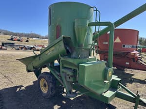 SOLD - John Deere 400 Hay and Forage | Tractor Zoom