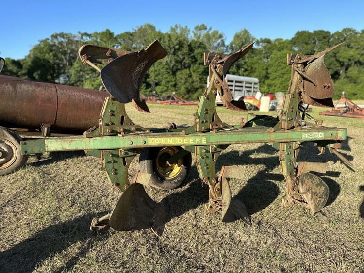 John Deere 4200 Tillage Plows for Sale | Tractor Zoom