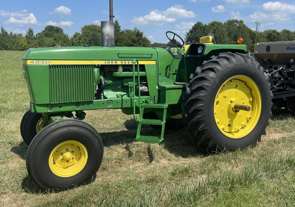 SOLD - John Deere 4230 Lot No. f729ac5d-18bb-11ed-8bec-0246304ce823 ...
