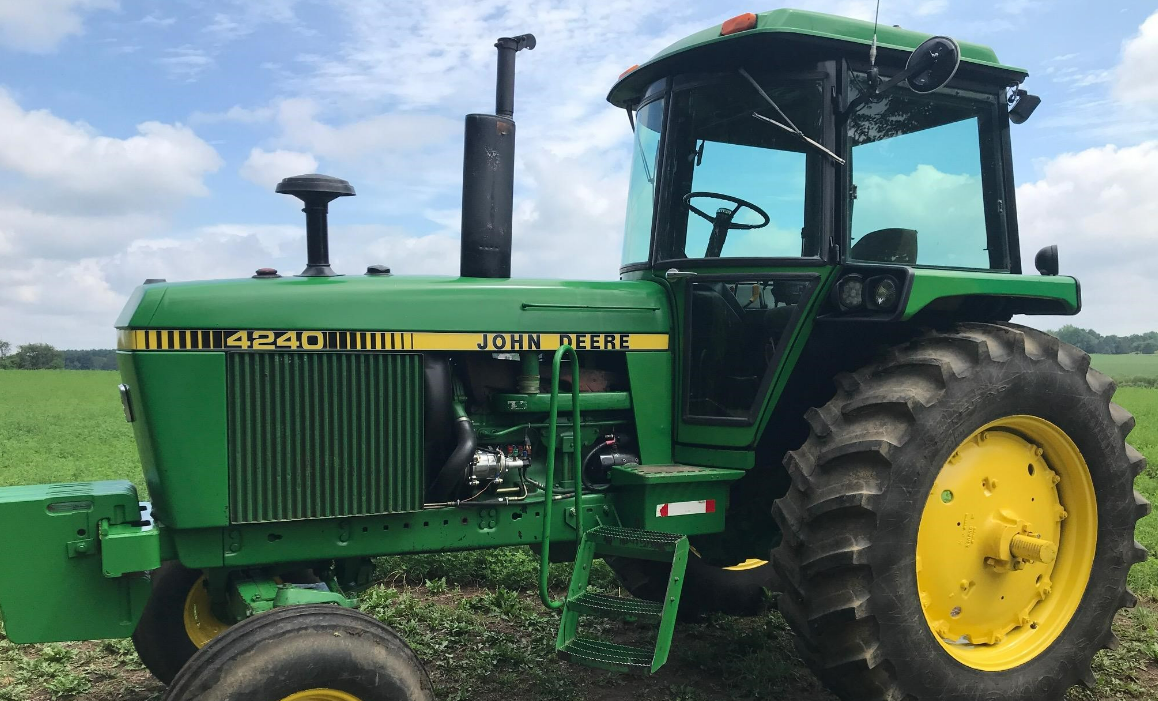 SOLD - John Deere 4240 Tractors with 4,300 Hrs | Tractor Zoom
