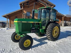 SOLD - John Deere 4240 Tractors with 9,535 Hrs | Tractor Zoom