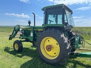 SOLD - John Deere 4240 Tractors with 8,722 Hrs | Tractor Zoom