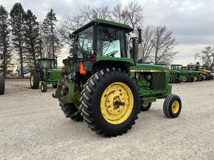 John Deere 4250 Tractors 100 to 174 HP for Sale | Tractor Zoom