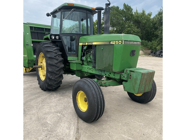 John Deere 4250 Tractors 100 to 174 HP for Sale | Tractor Zoom