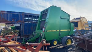 SOLD - JOHN DEERE 435 ROUND BALER Hay and Forage with --- Bales ...