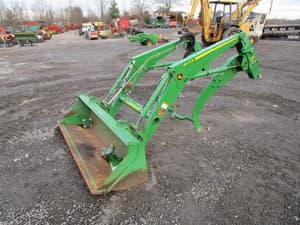 SOLD - John Deere 440R Lot No. 6117 Other Equipment | Tractor Zoom