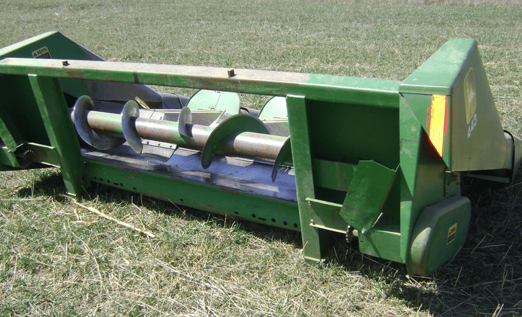 SOLD - John Deere 443 Harvesting Headers - Row Crop | Tractor Zoom